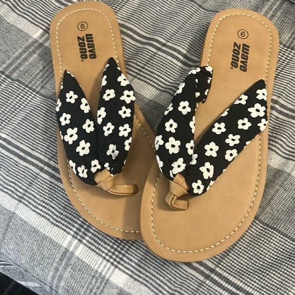 Wave Zone | Shoes | Wave Zone Flip Flops Size 9 New Without Tags | Poshmark